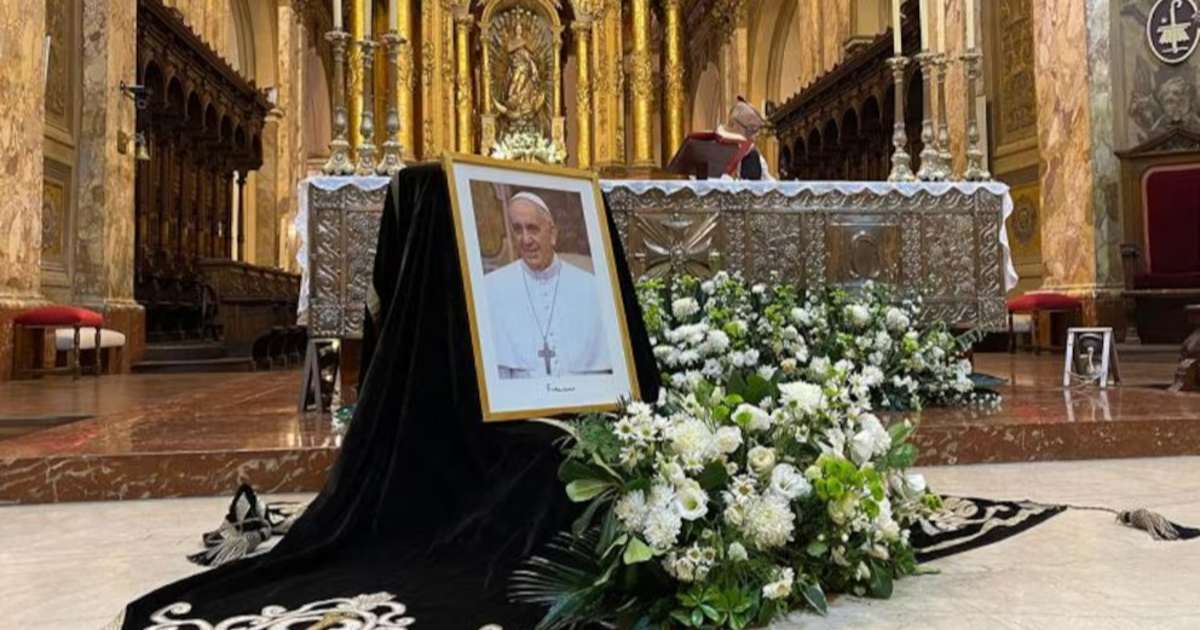 Francisco, presente: construirán una capilla memorial en honor a Jorge ...