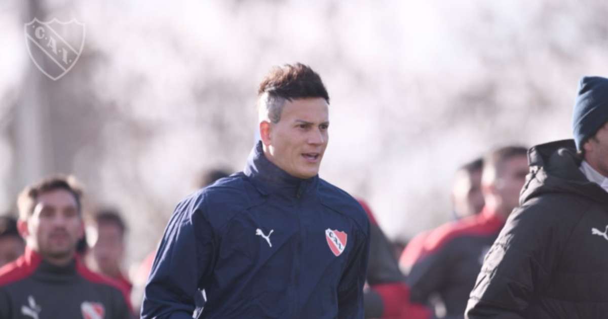 Explotaron las redes: los memes por el nuevo look de Sosa