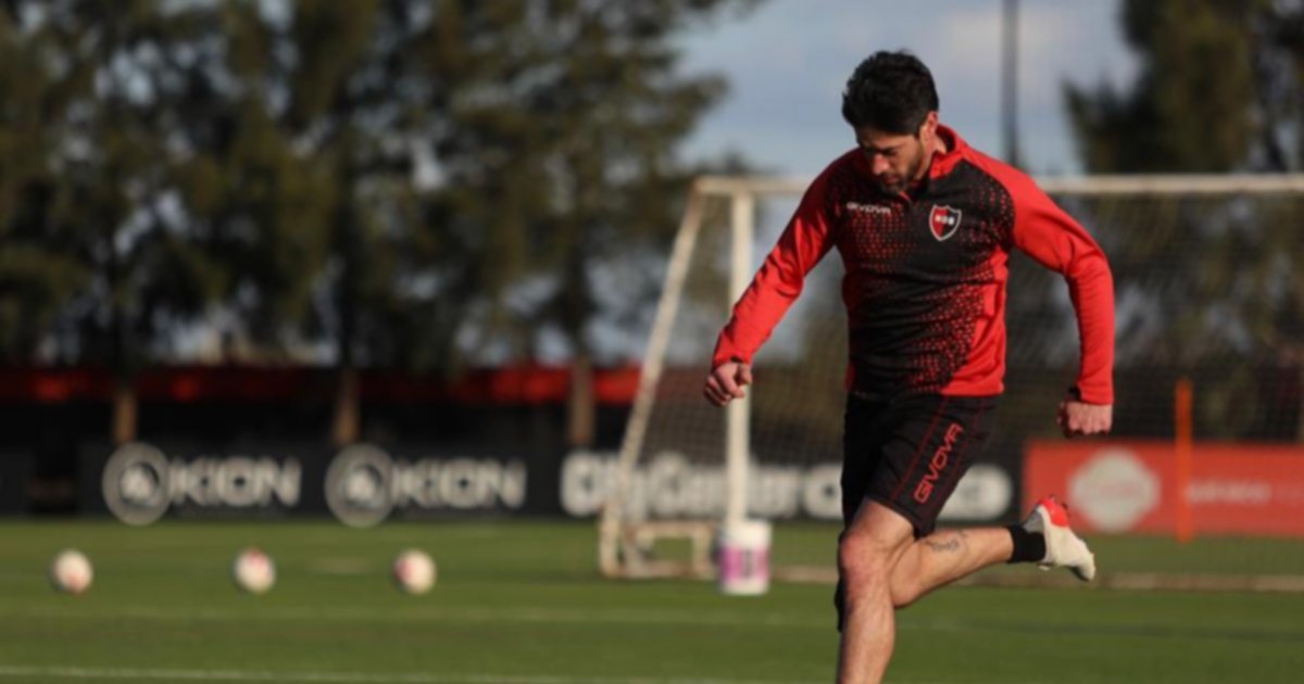 Newell's despidió a un empleado por insultar a Pablo Pérez en sus redes ... Newell's despidió a un empleado por insultar a Pablo Pérez en sus redes ...