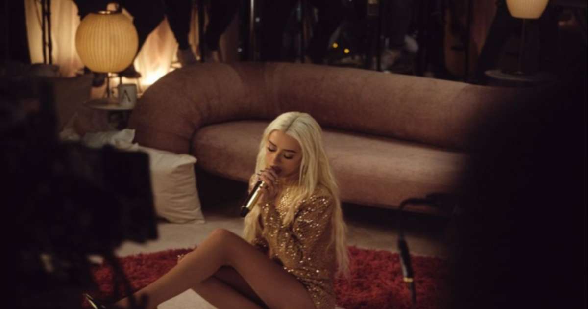 Christina Aguilera celebró los 25 años de su álbum debut