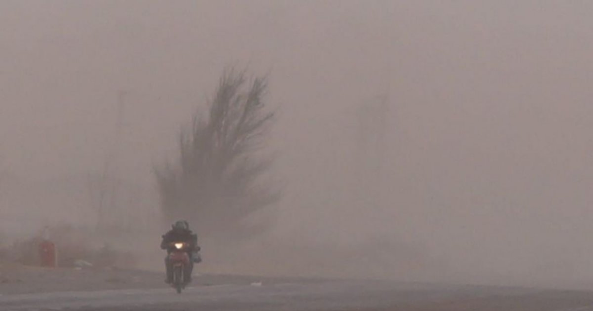 Se voló todo: el viento Zonda se hizo sentir en Mendoza con ráfagas que ... Se voló todo: el viento Zonda se hizo sentir en Mendoza con ráfagas que ...